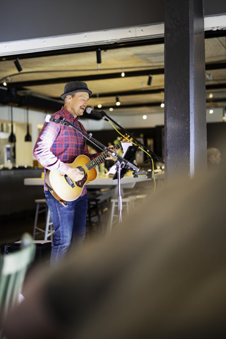 Camp Ripan - in the heart of Kiruna with its majestic mountain ...